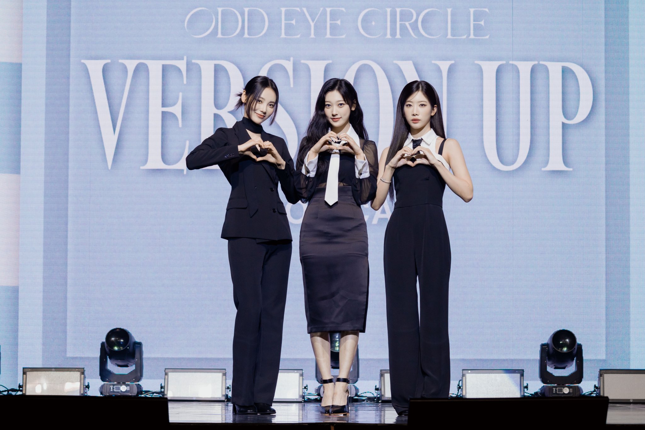 ODD EYE CIRCLE de LOONA vuelve con “Version Up” - Con K de Kpop